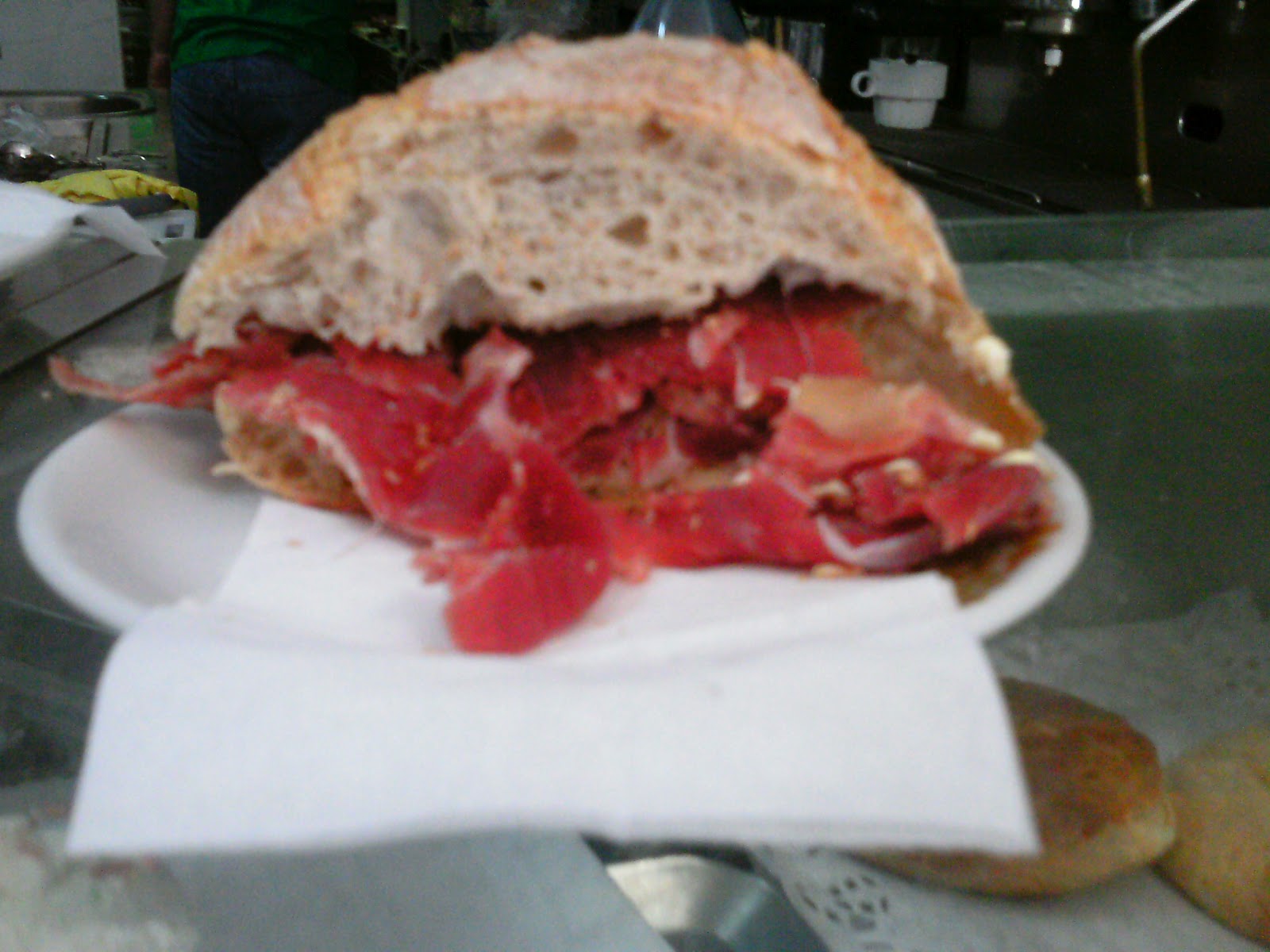 BTTAPOGMA: Objectivo - Sandes de Presunto