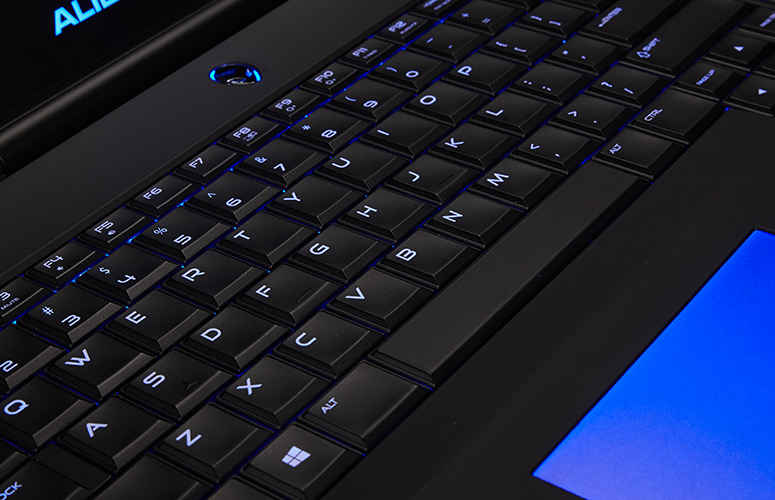 Best Gaming Laptops 2016: Alienware 17 R3 (2016) Review