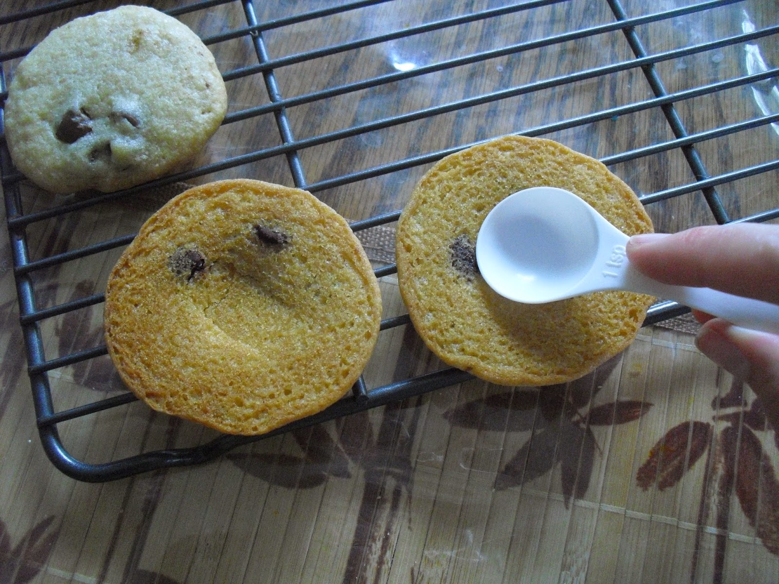 Somebody's Dinner: Chocolate Chip Cookies with Soft Caramel Topping