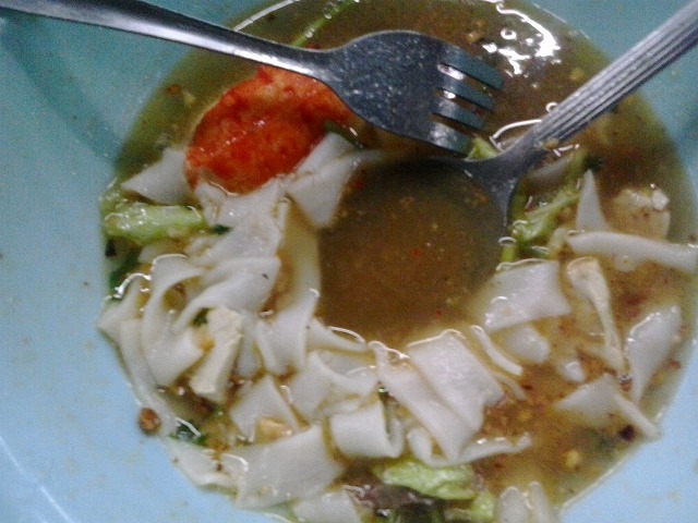 Mee Celup jadi Kuay Tiaw Celup di Kuantan - My Rainbow...