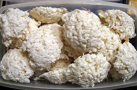 panelitas de leche y coco : logo y eslogan