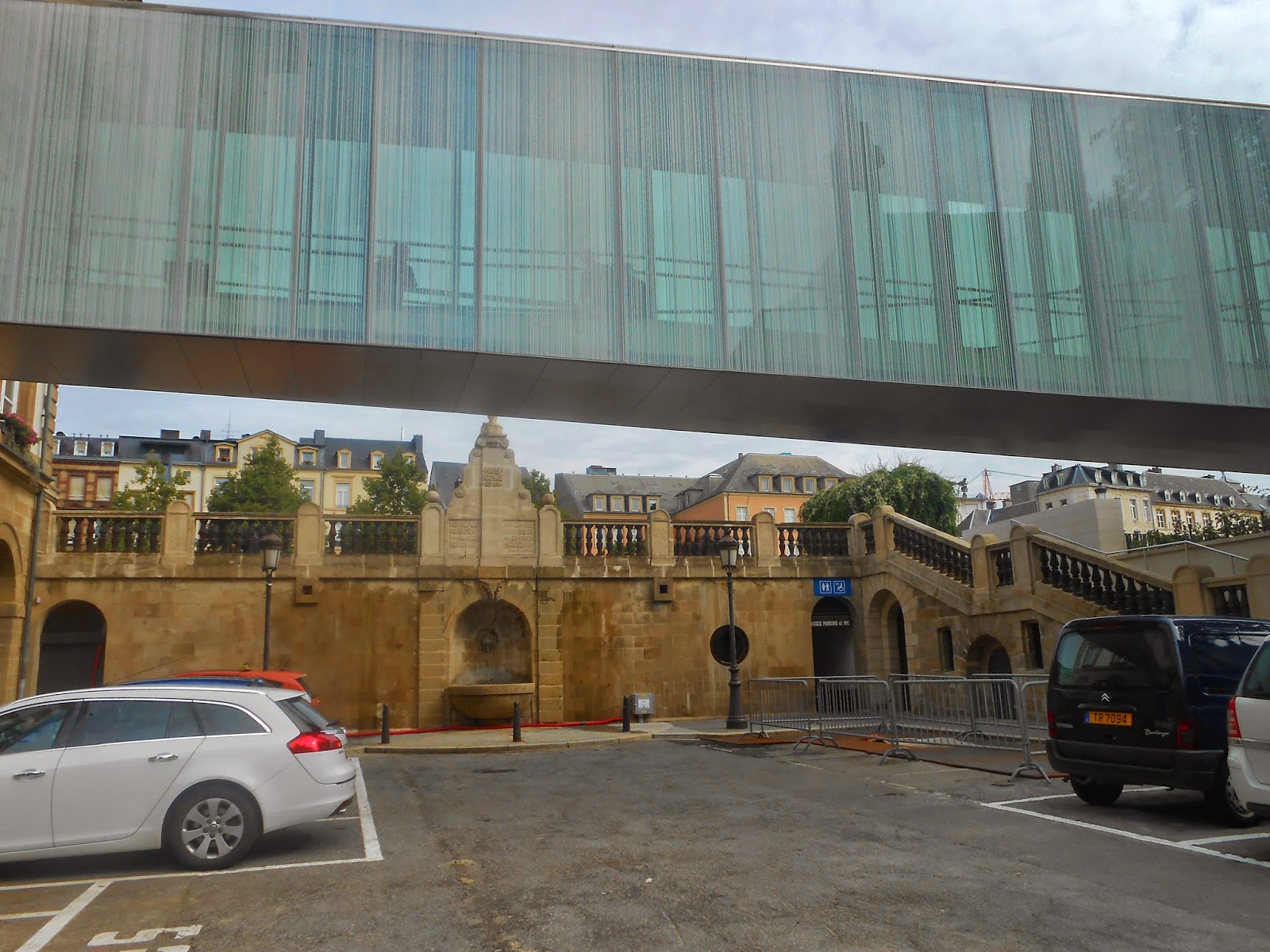 Viajar e descobrir: Luxemburgo - Luxembourg - Klenge Knuedler