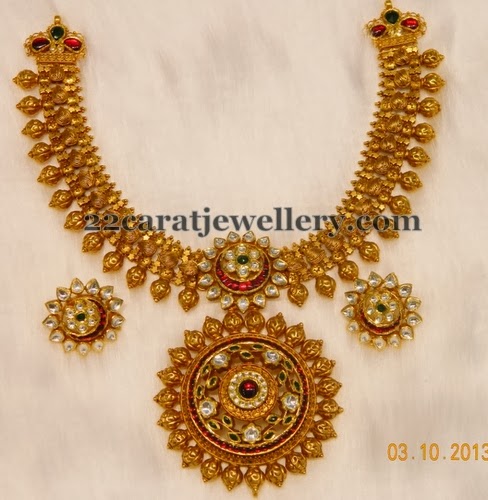 Heavy Kundan Set by Kothari Jewelry - Jewellery Designs