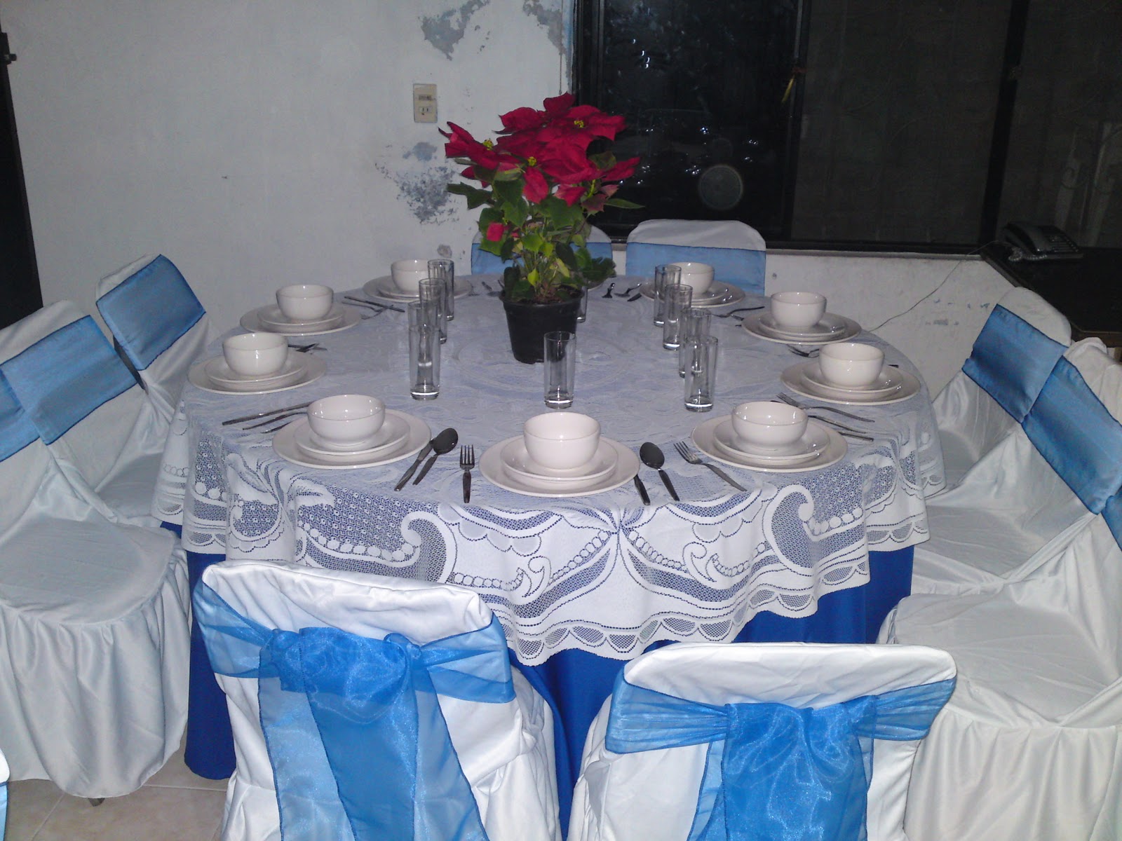 BANQUETES AUREST: MESAS