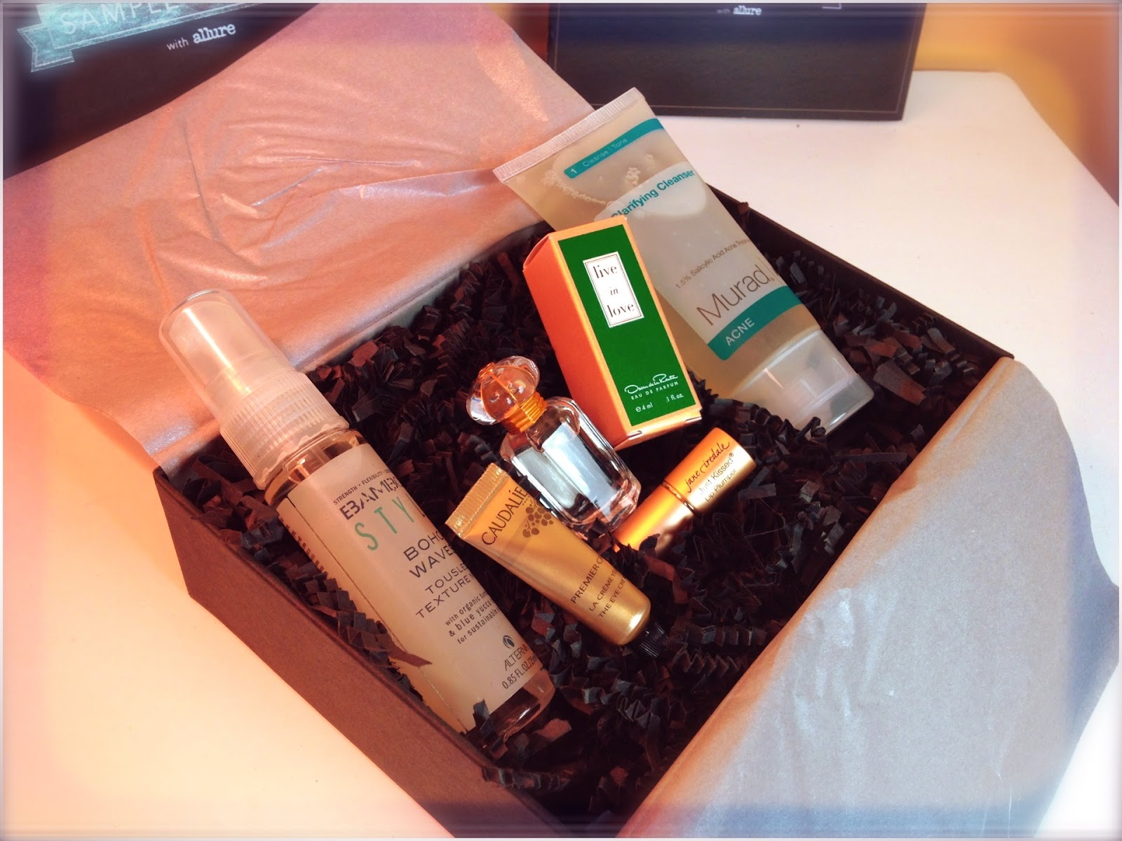 from Sassi, who lived it...: June 2012 Sample Society Box from Beauty Bar