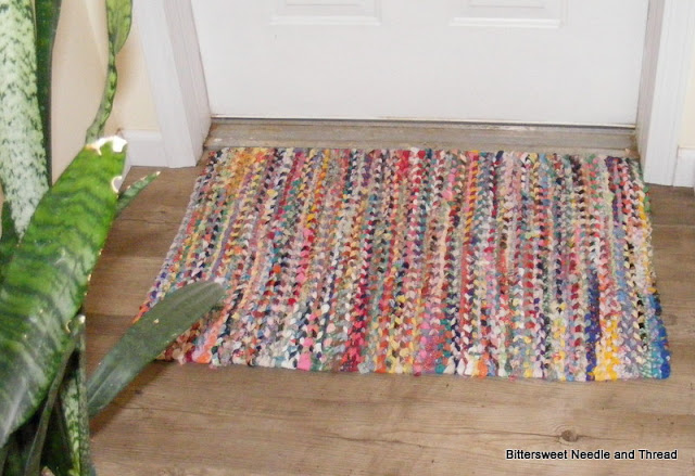 Bittersweet Needle and Thread: Rag Rug Tutorial