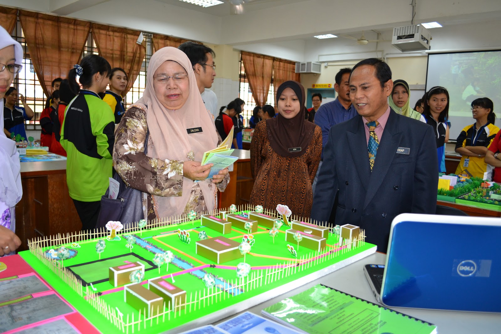 PENA SENI: PAMERAN PROJEK ALAM SEKITAR