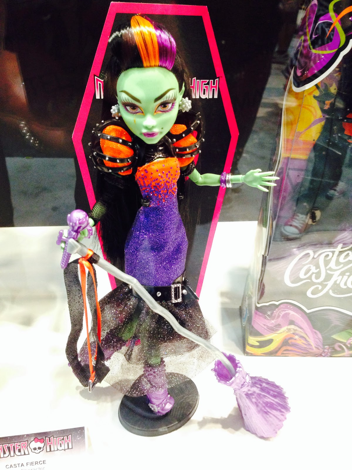 Monster High-Pretty : Casta Fierce