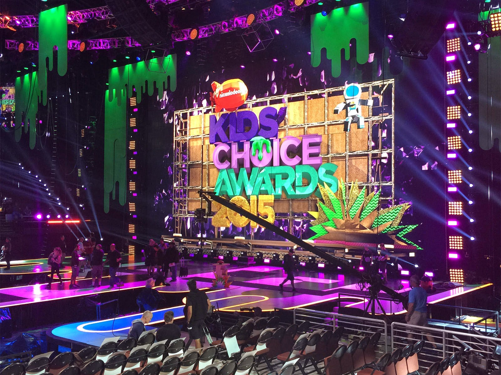 Transmicion en Vivo de Los KCA 2015 ~ Stars Nickelodeon