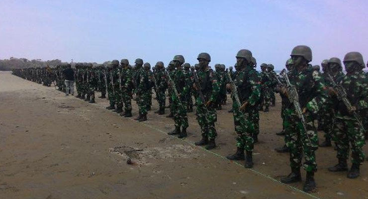 DEFENSE STUDIES: KOSTRAD Miliki Pasukan Para Raider