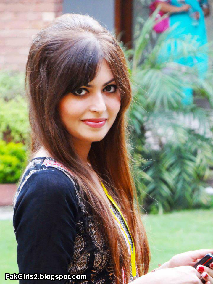 Beautiful Girl Photos Pakistan