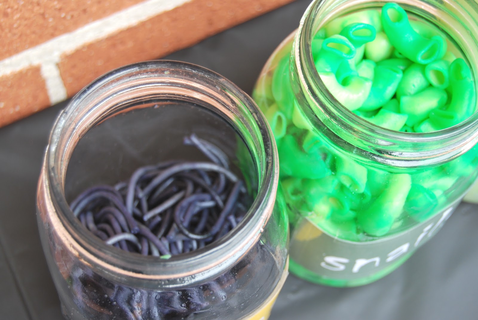 A Little Learning For Two: Witches Cauldron Sensory Play