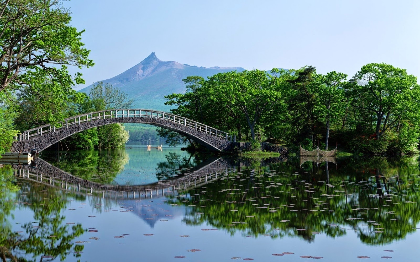 Lakes and Rivers wallpapers 2 ~ Blast of Wallpapers