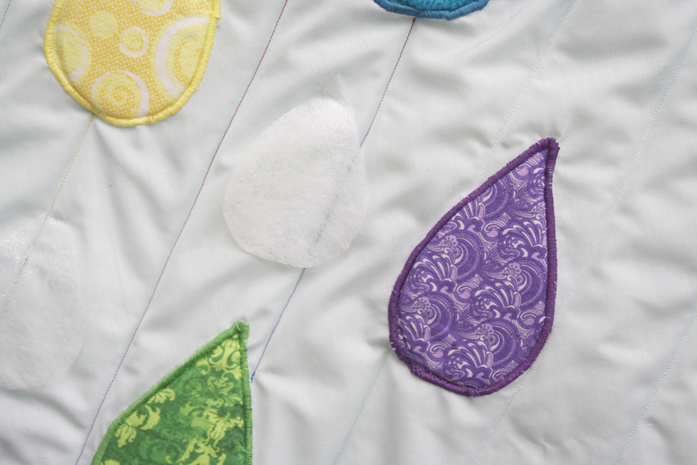 Sew Can Do: FREE Project Pattern: The Rainbow Showers Quilt