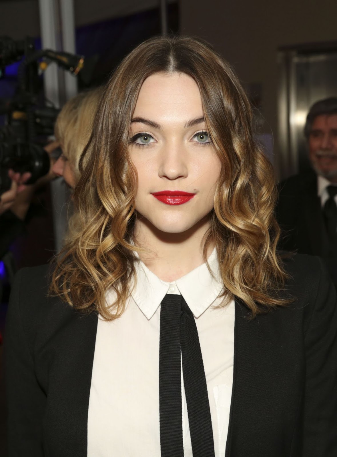 Starlet Arcade: Violett Beane