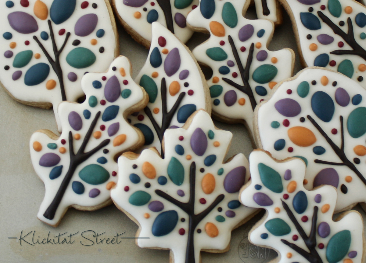Simple Tree Cookies with a Twist on Fall Color