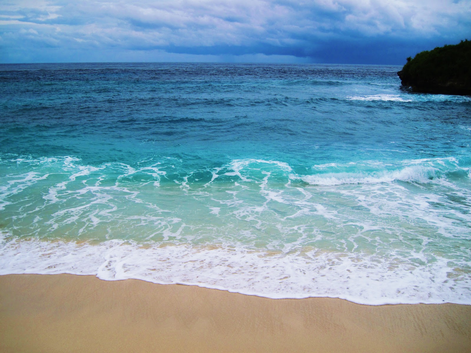 On The Road: @ Dream Beach