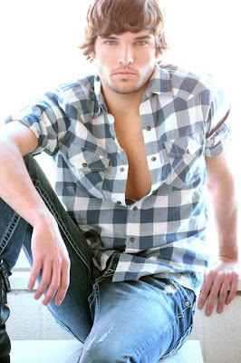 Male Model Lansing Wilson | Model Galleries