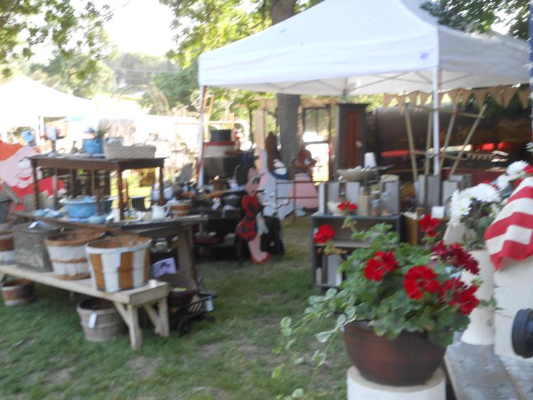 Marlynne Creates Daily: JUNKSTOCK IN OMAHA, NEBRASKA OH SO MUCH FUN!