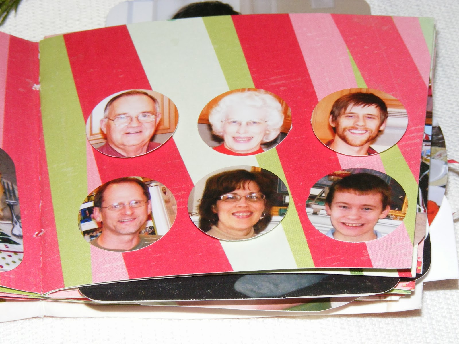 Simple Things, Sweet Life: Starbucks Cup Scrapbook