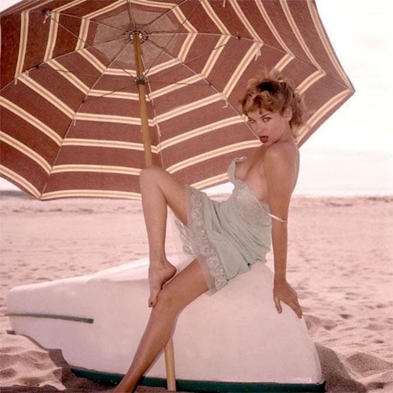 Eve Meyer Classic Pin Up Beauty With The Tragic Ending Of Life