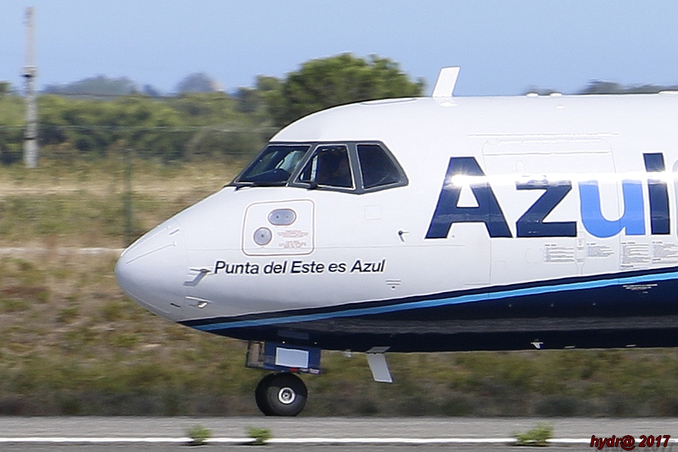 airblog: Azul, en Uruguay