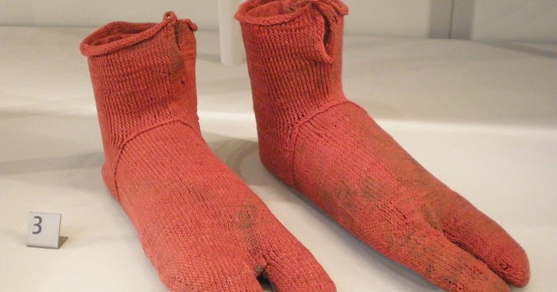 Encyclopedia of Trivia: Sock