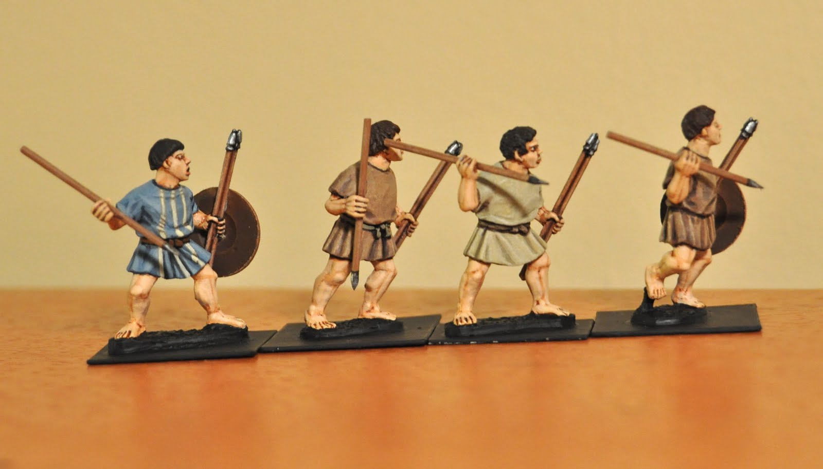 J White's Gallery: 25mm Roman Leves