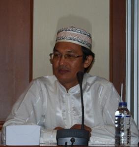 Orang Awam Dalam Beragama Wajib Mengikuti Petunjuk Ulama - DUTA MASYARAKAT