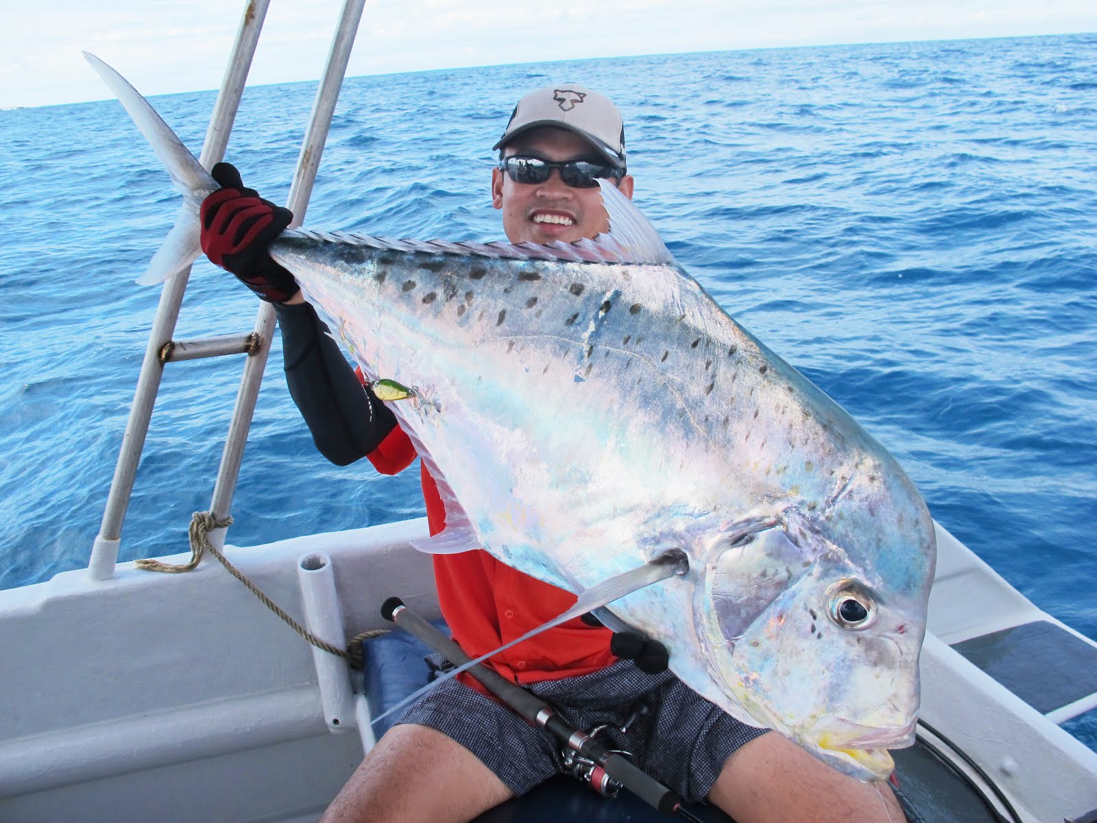 Tackle Source: SOME OFFSHORE ACTION!
