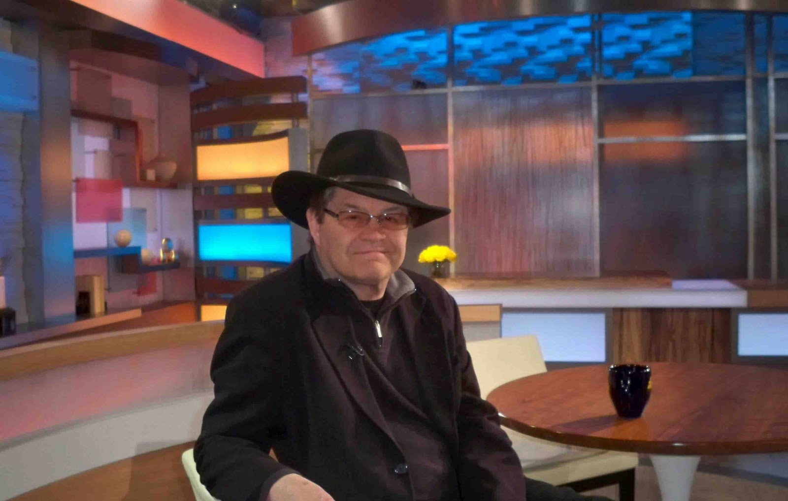 MICKY DOLENZ SPEAKS ON DEATH OF A MONKEE