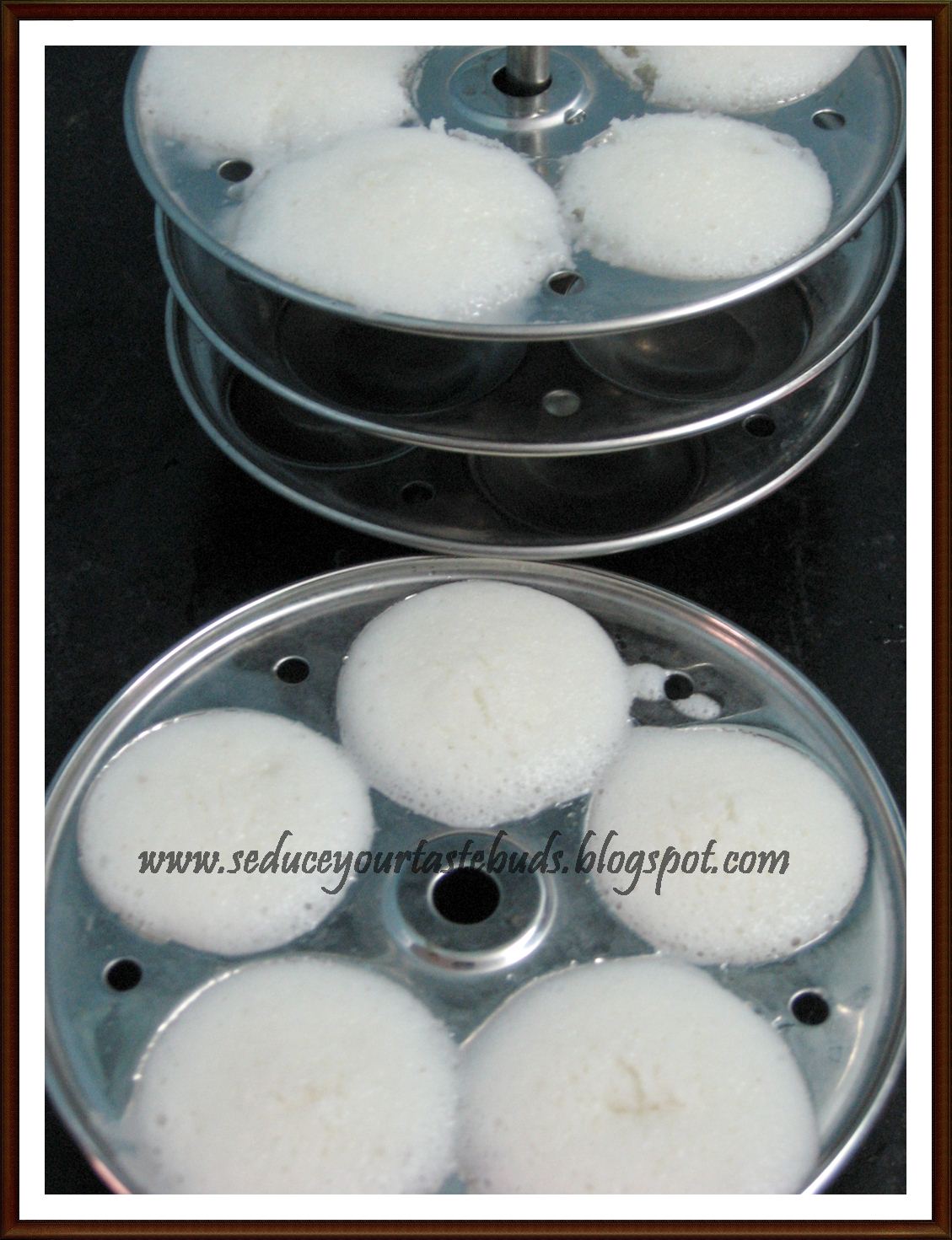 Sambar Mini Idli - Seduce Your Tastebuds...