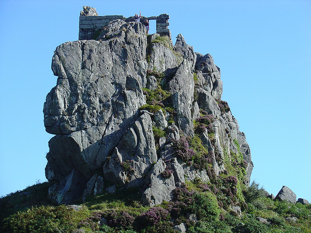 Roche Rock – Where Tristan and Isolde Hid in Plain Sight ~ Kuriositas
