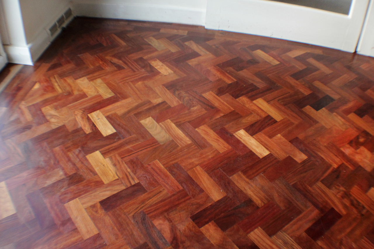 Parquet Parquet: Stunning Mixed Teak Floor