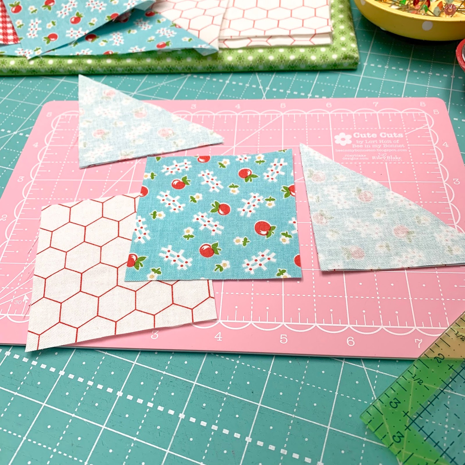 Bee In My Bonnet: Vintage Block Along Block Two - Pattern Basket Block ...