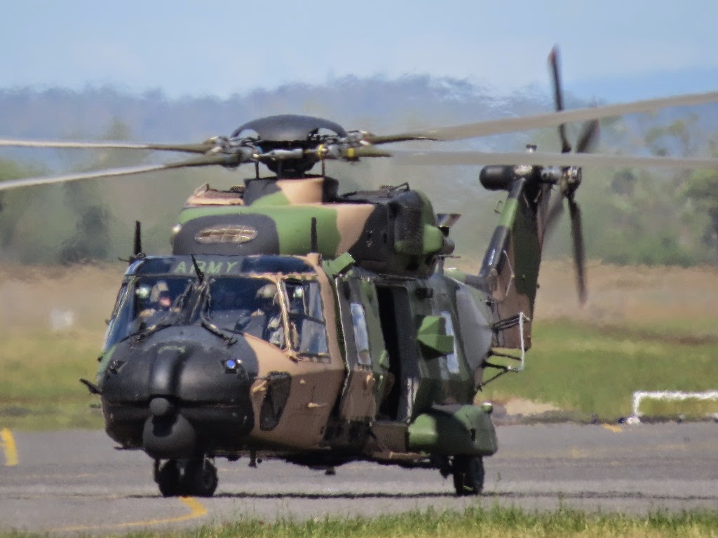 Central Queensland Plane Spotting: Australian Army MRH-90 Helicopters ...