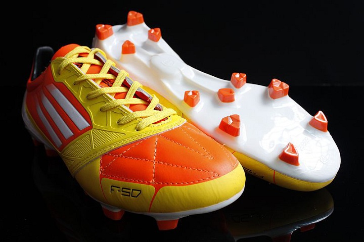 FUTBOTAS: Messi; botas: