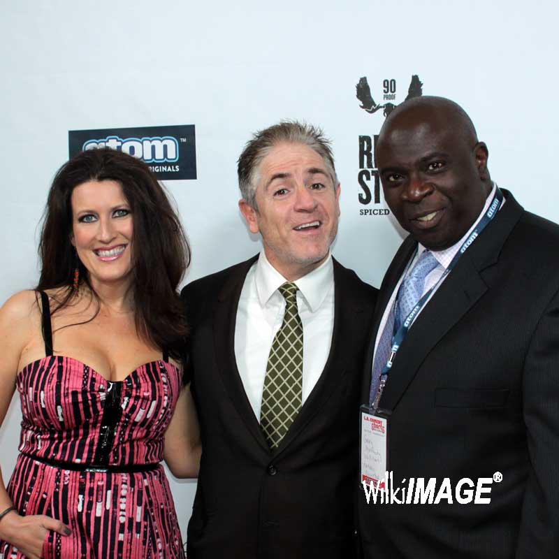 If You See Someone Without A Smile ...: Apr 11, 2011