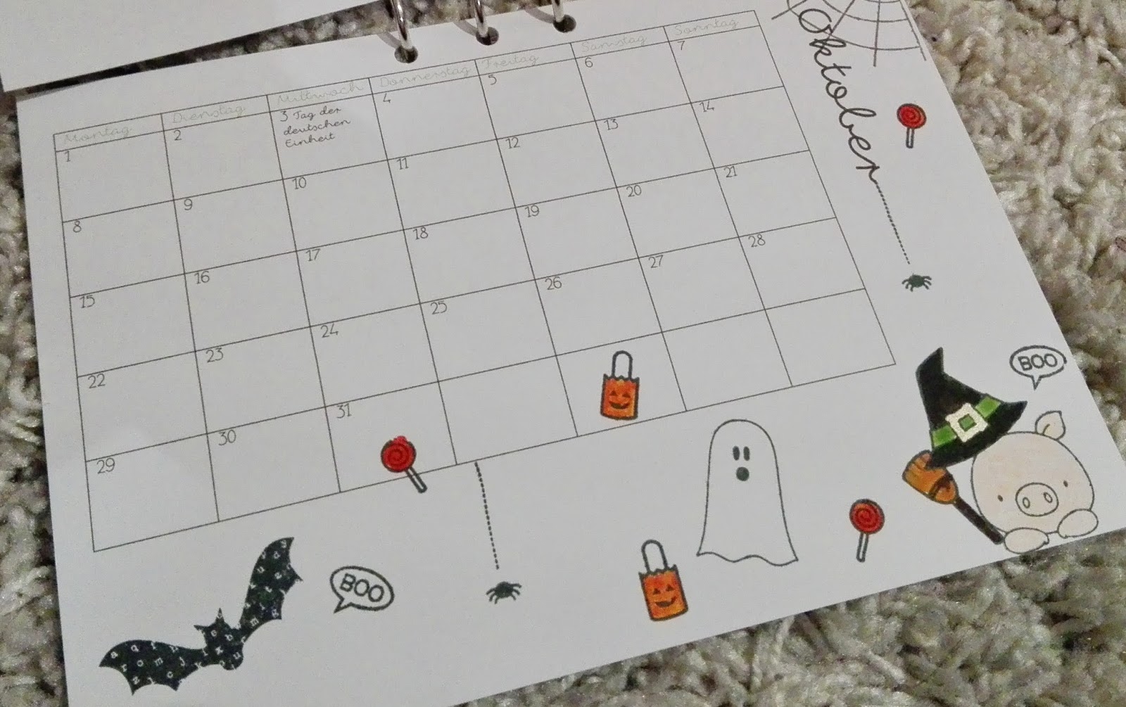 Lucciola: [DIY] Kalender Freebie: Selbstgemachter Kalender mit Stempeln