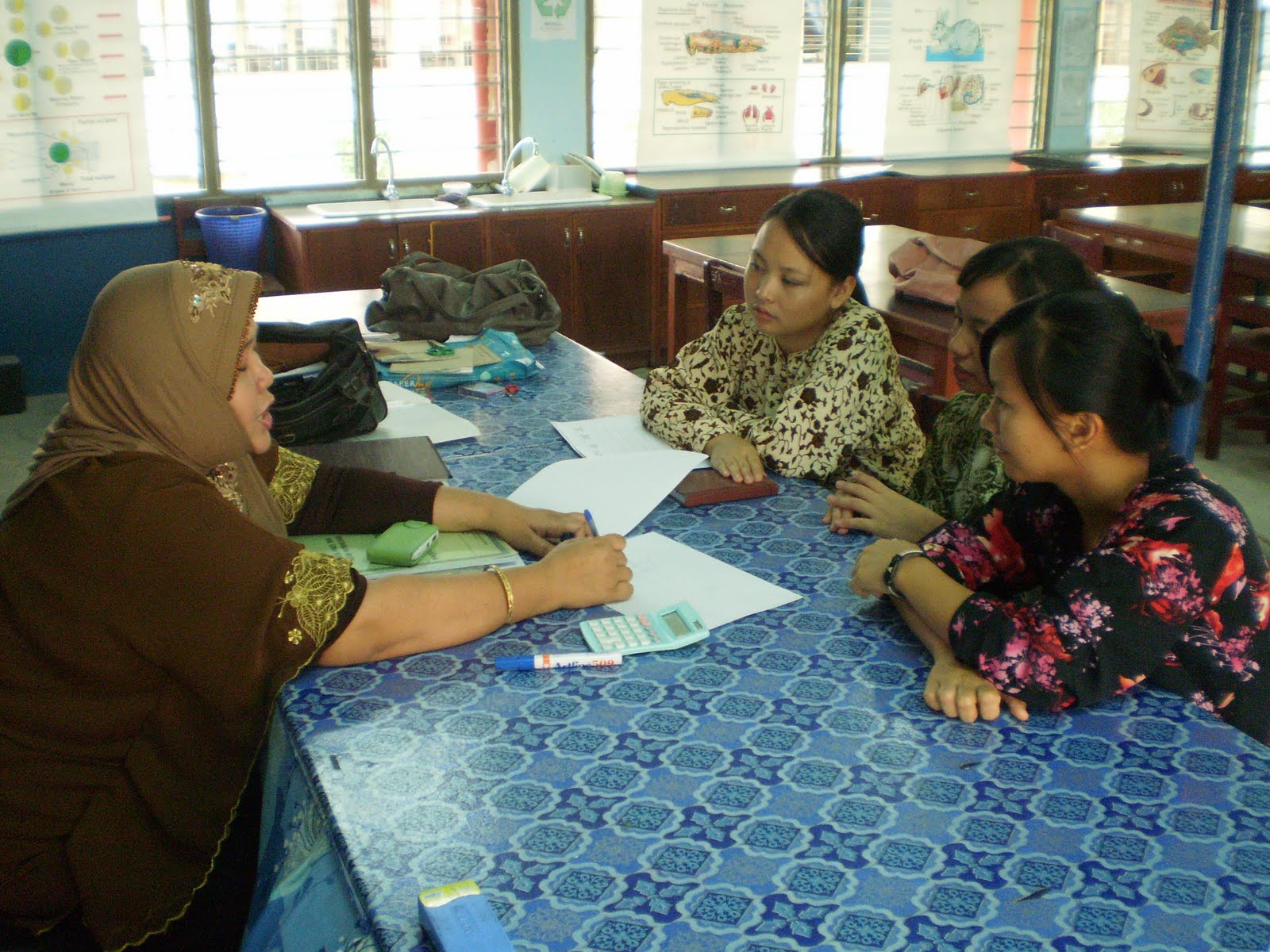 Makmal Sains SK. Bahagia: Lawatan Fasa Pertama ke Makmal Sains SK. Bahagia