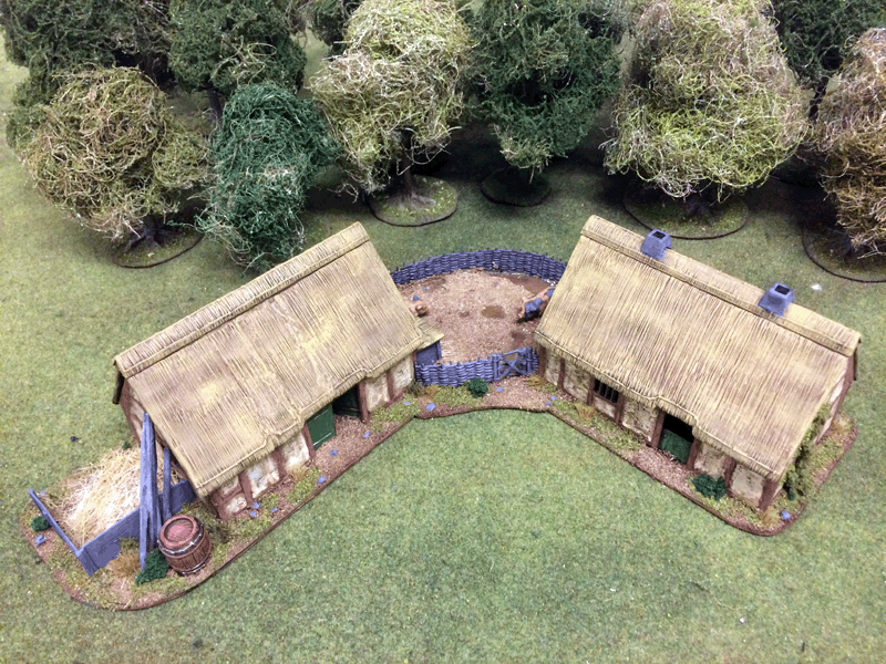 Dalauppror: Built some Perry Medieval Cottages