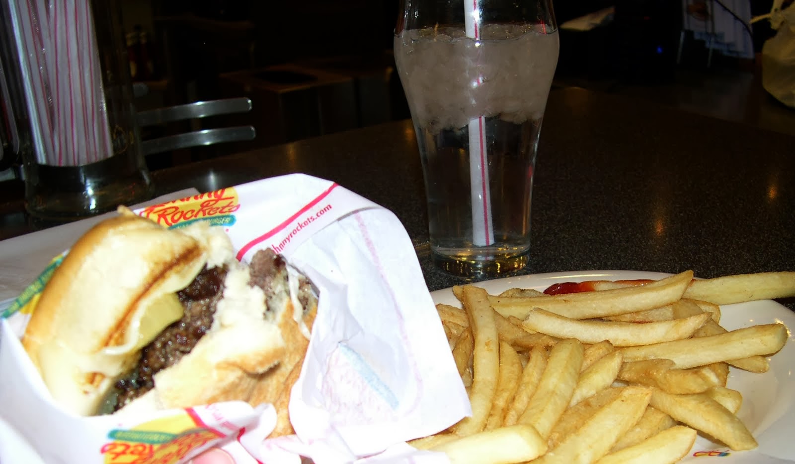 Johnny Rockets, Las Vegas & L.A. : Eating Without Moving