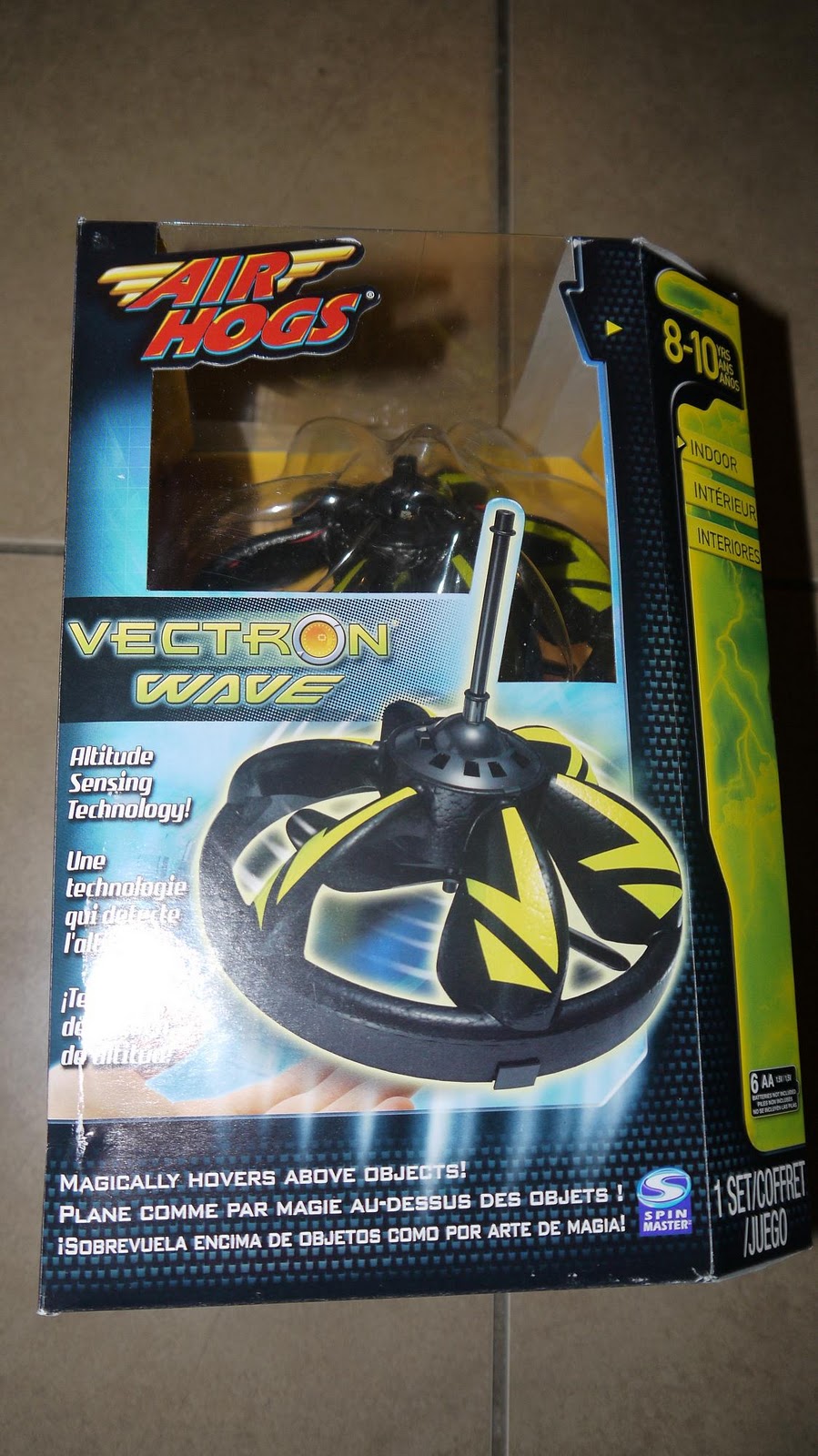 Inside the Wendy House: Air Hogs Vectron Wave