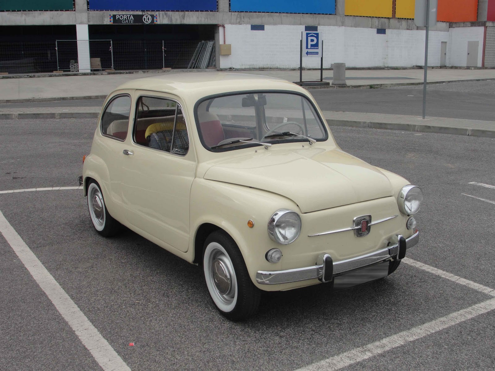 OLD SCHOOL CARS: Fiat 600