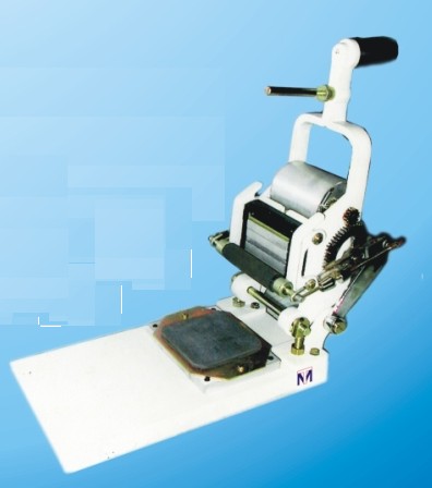 FILLING CAPPING LABELING MACHINES: manual treadle type batch coding machine