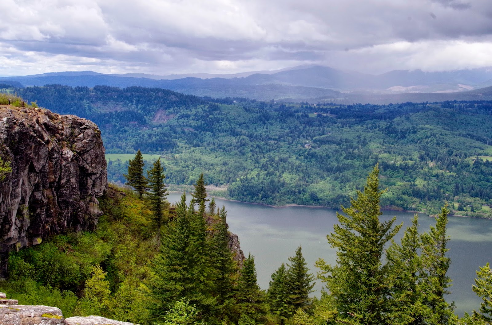 Pacific Northwest Seasons: Hiking the Columbia River Gorge: Heavenly ...