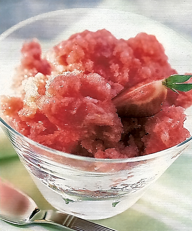 Les petites et grandes gourmandises de Zem.: Granité de fraises au Muscat.