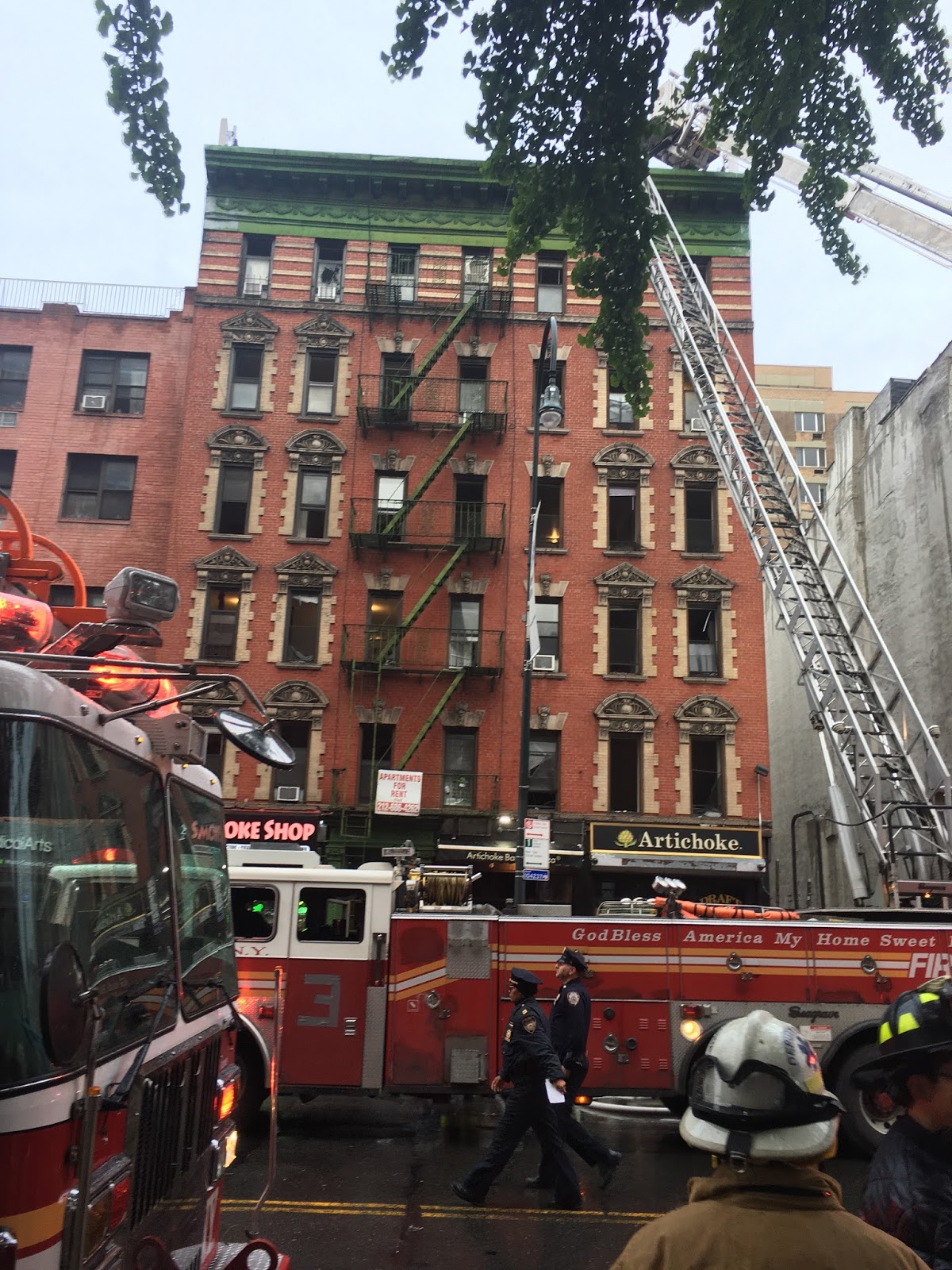 EV Grieve: [Updating] Report of an early-morning fire at 328 E. 14th St ...