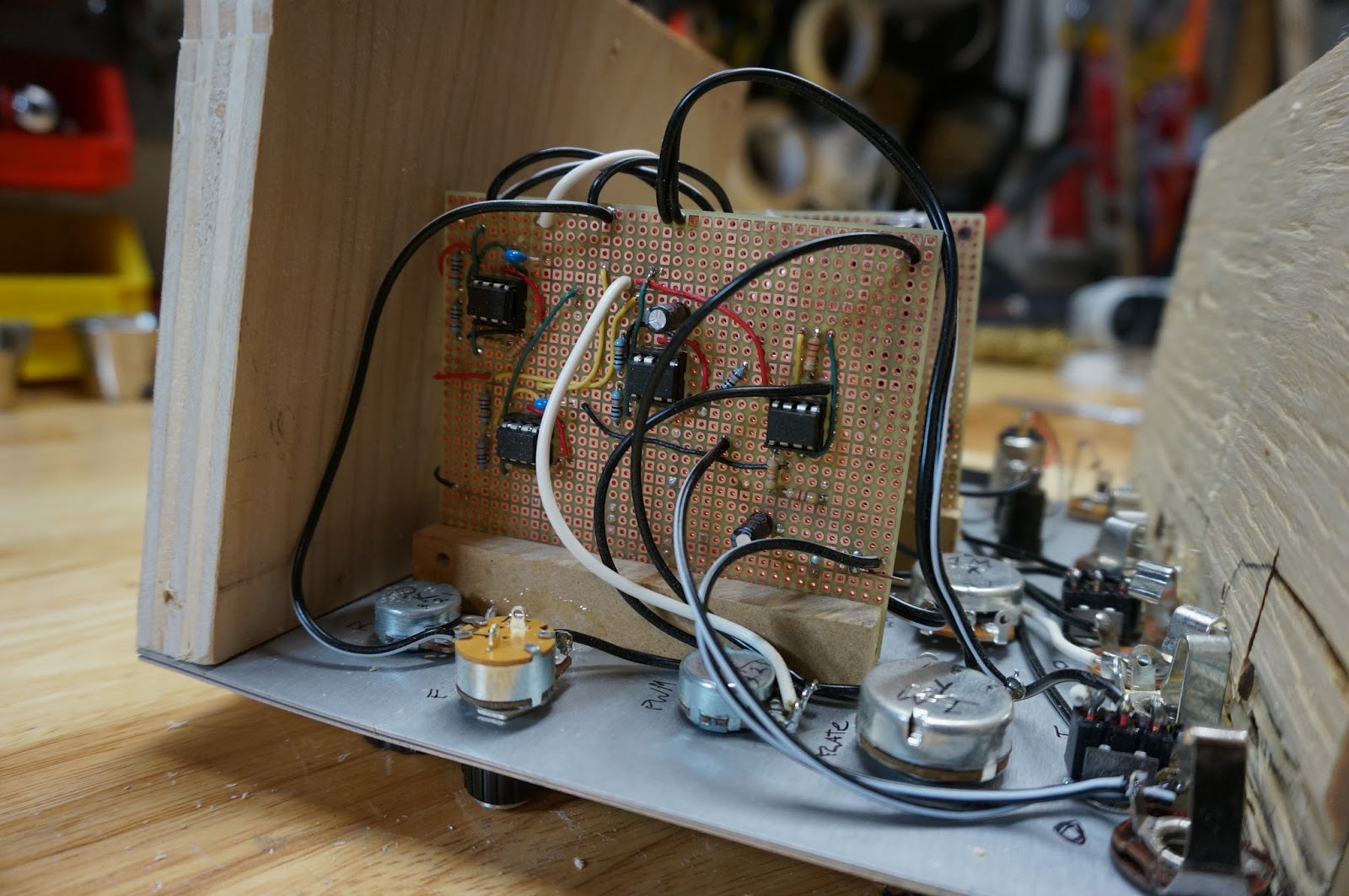 DIY Guitar pedal projects