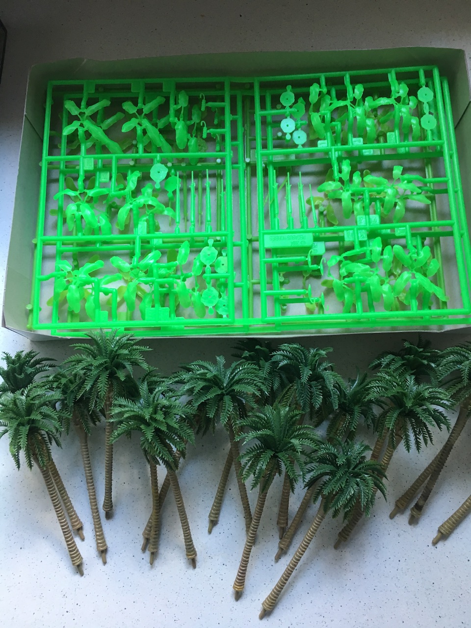 The Tactical Painter: Saturday night beneath the plastic palm trees